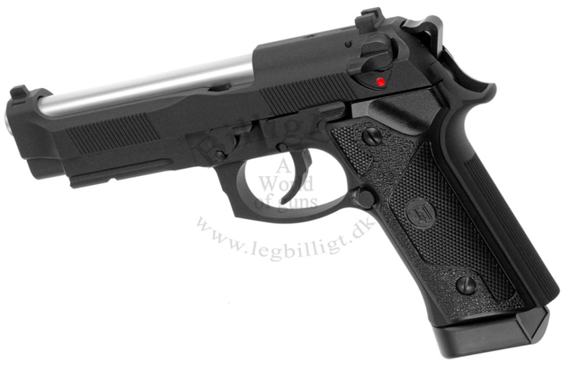 M9 IA Heavy Weight Co2 blow Back pistol i helmetall